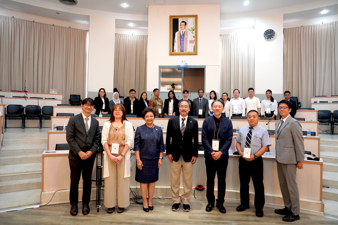 The Japan Veterinary Medical Association (JVMA) organized a special ...